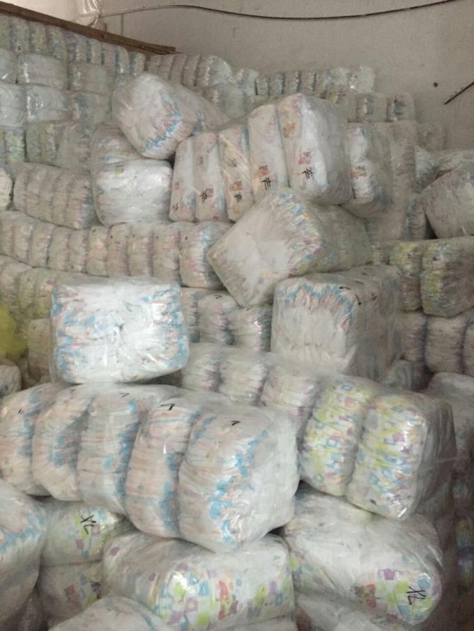Bales B Grade Diapers 100% Usable With Hydrophilic Nonwoven Cottony Surface